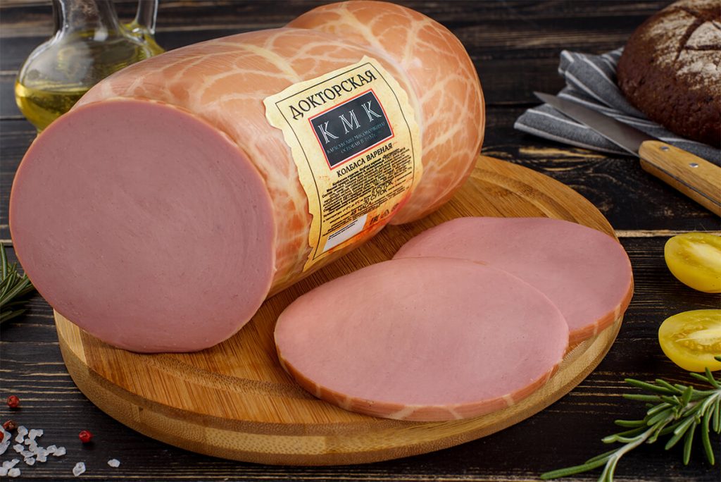 Колбаса вареная "Докторская" в синюге купить с доставкой – Delikates
